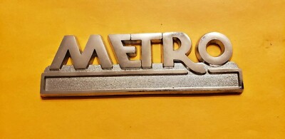Metro--Metal Dealer Emblem Car vintage SM211 | eBay