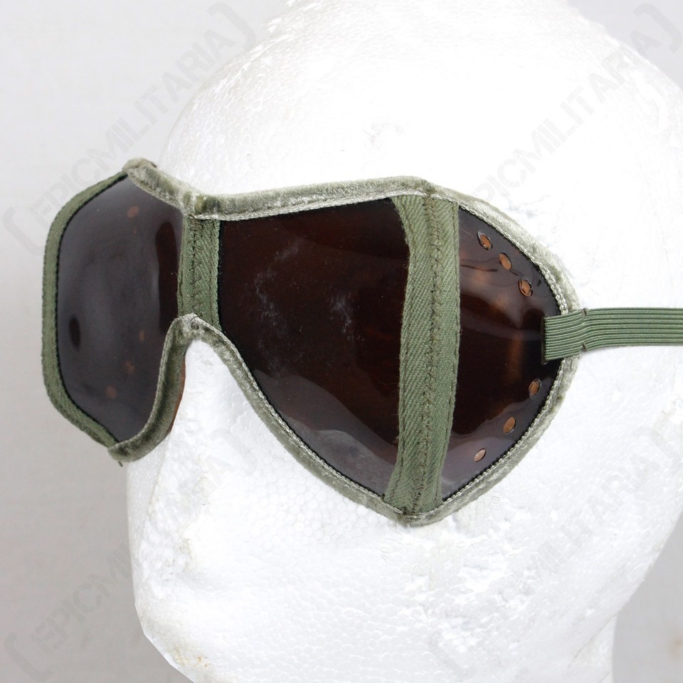 Tank Goggles and Case - Post WW2 Surplus Panzer Safely Glasses With ...