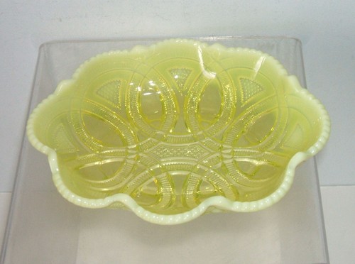 DAVIDSON PRIMROSE PEARLINE URANIUM DISH | eBay
