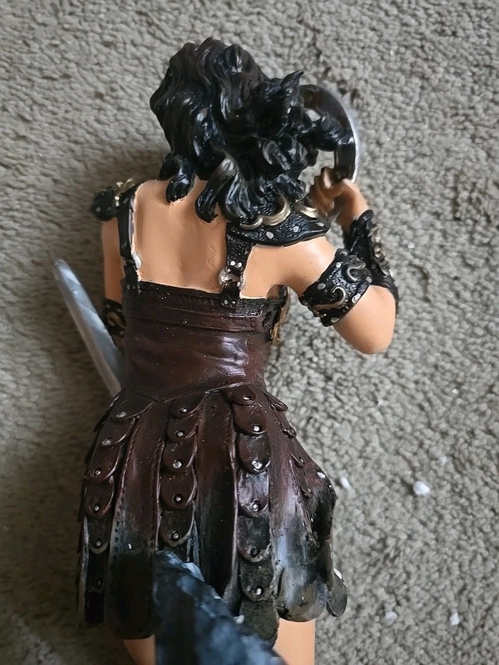 Rare Xena statue - Regency Fine Arts Very Detailed | eBay