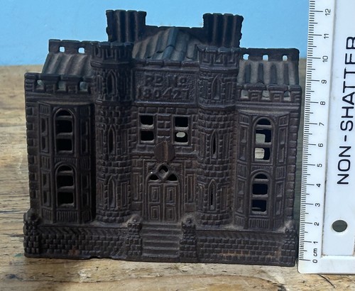 KJS3148 VICTORIAN CAST IRON COUNTY BANK MONEY BOX MONEY BANK VINTAGE ...