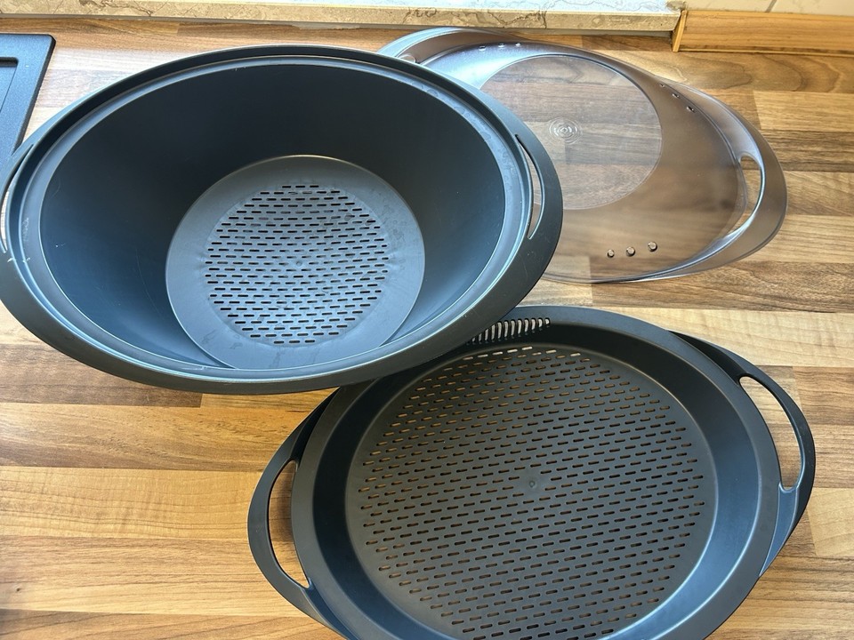 Thermomix TM5 Mixtopf, Deckel, Messer , Messbecher, Garkorb, Varoma ...