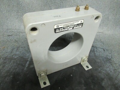 SQUARE D CT CAT: 100-801 RATIO: 800:5 25 HZ 600 V IMPULSE: 10KV FULL ...