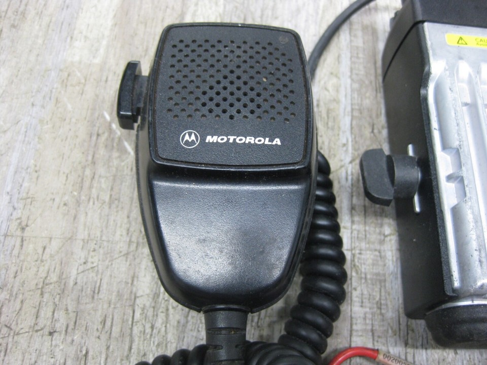 Motorola CM300 UHF 32ch 40w Mobile Radio w/MIC NICE FREE SHIPPING | eBay