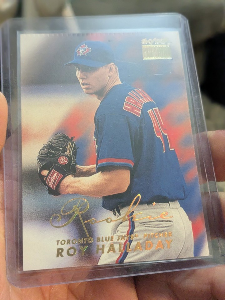 Print Error Roy Halladay Rookie Card - 1999 Skybox Premium RC #269 ...