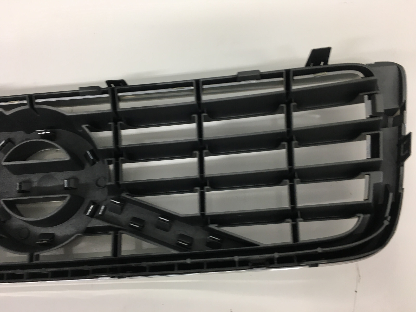07-13 Volvo S80 Front Upper Grill Assembly 30756991 | eBay