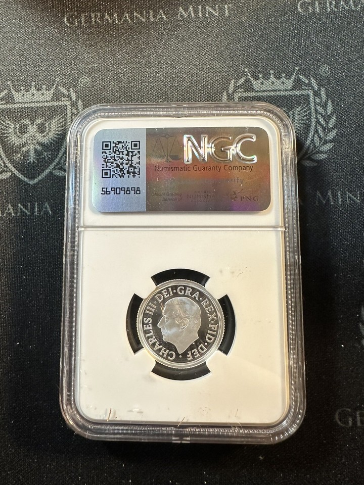 2025 Great Britain 1st ever Silver Sovereign NGC PF70 UC ER Signed ...