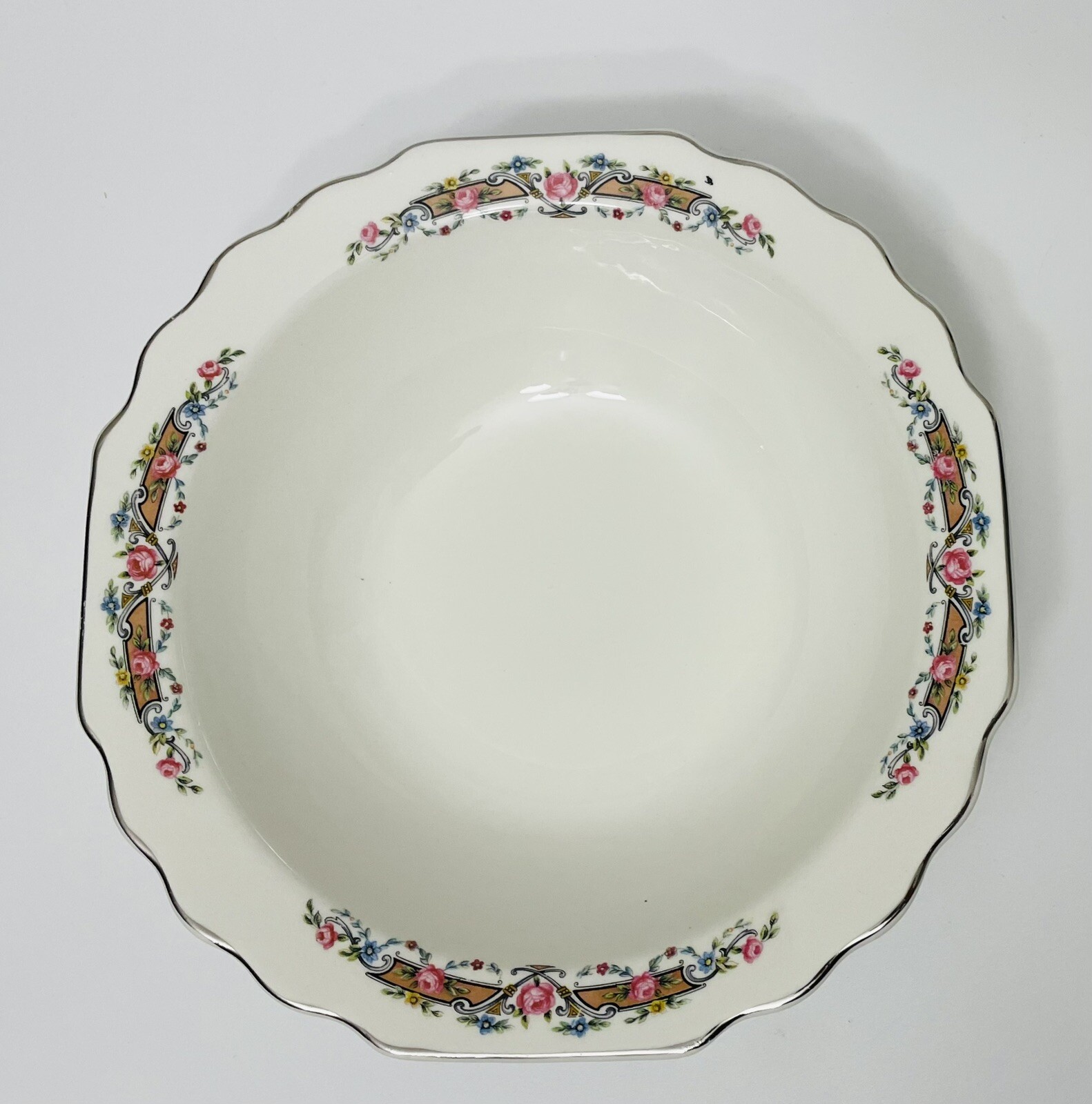 Lido W. S. George White ‘Flower Rim’ #181 A, 9 1/2” Round Vegetable ...