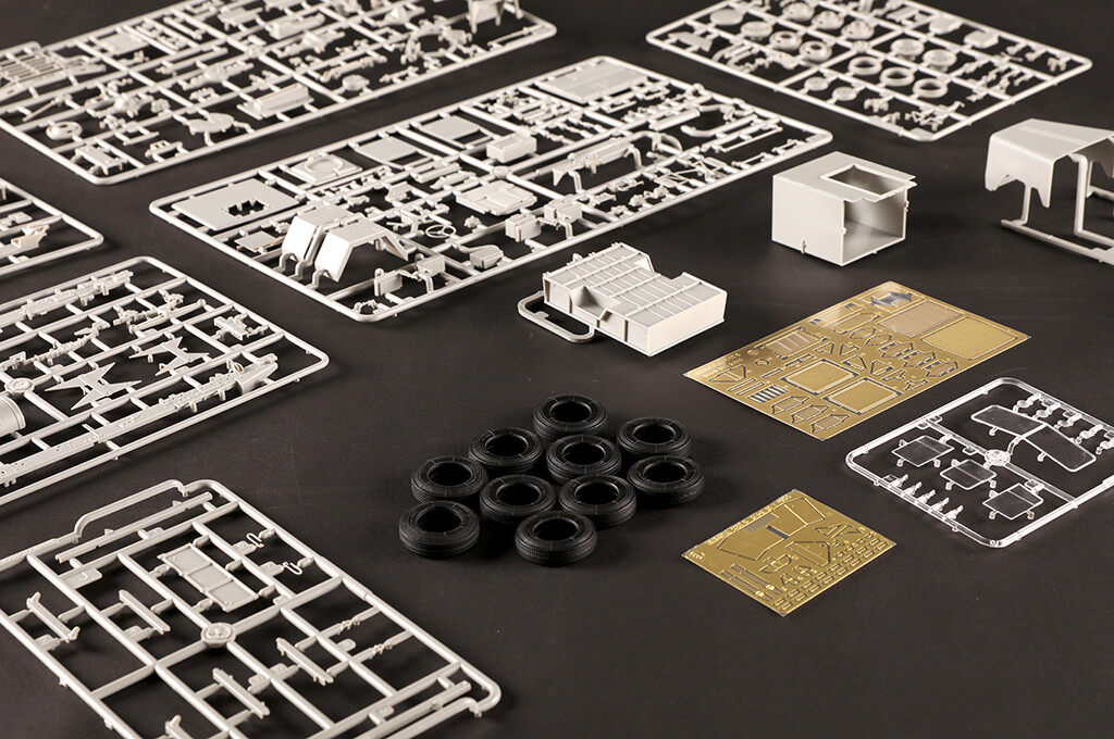 Trumpeter 01084 1:35 Scale M915 Gun Truck Plastic Model Assembly Kit | eBay