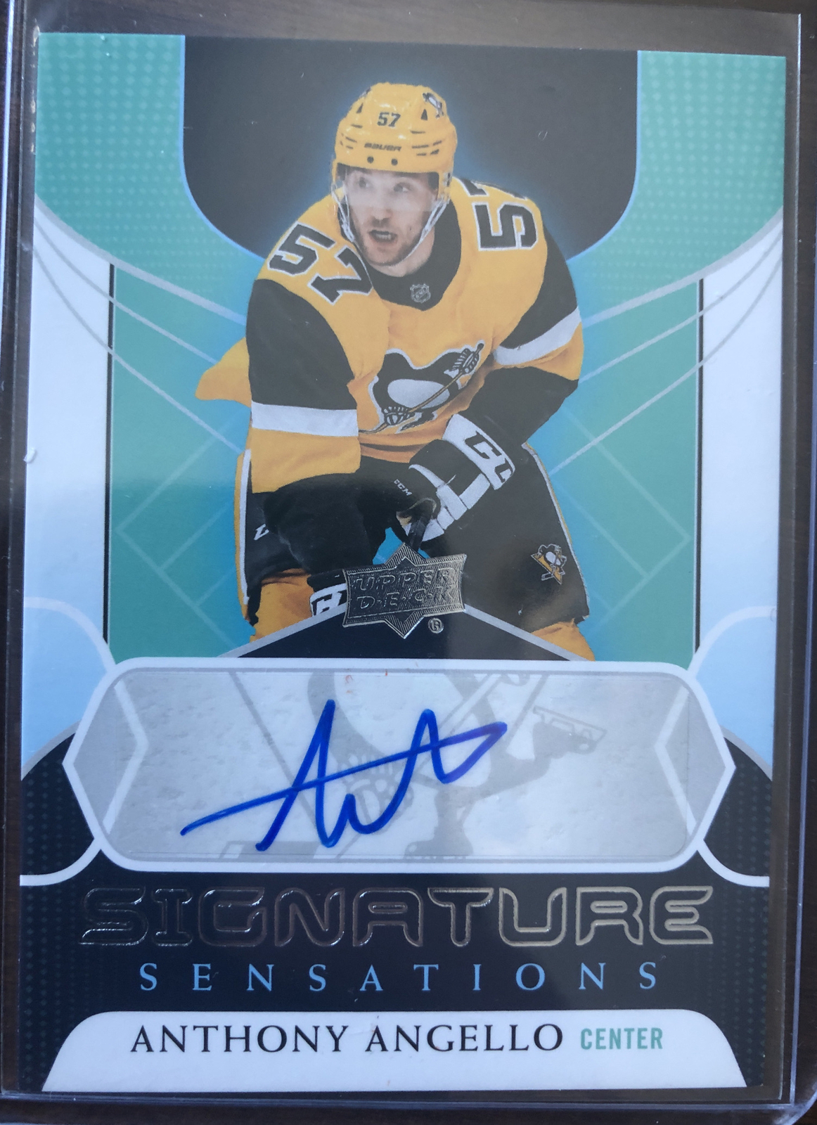 2020-21 Upper Deck Signature Sensations Anthony Angello Auto RC 20/21 # ...