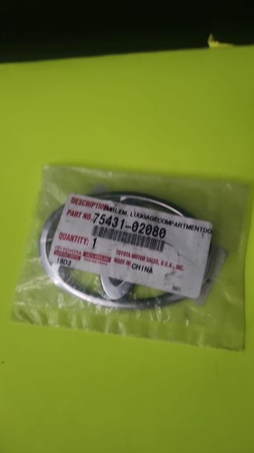 14 15 16 TOYOTA COROLLA FRONT GRILLE CHROME EMBLEM 75431 02080 | eBay