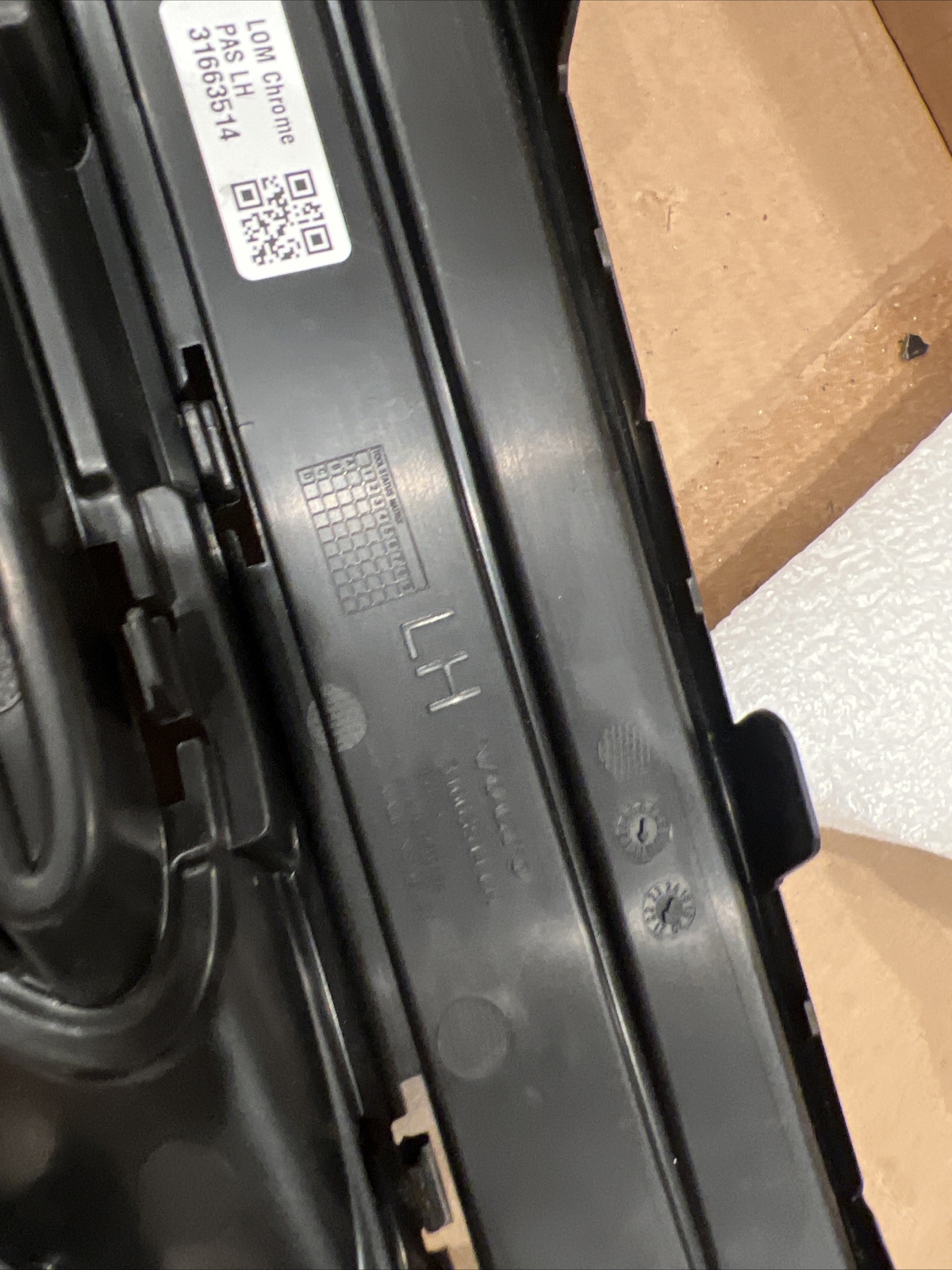 Bumper Ventilation Grill Black Left For VOLVO XC90 Facelift 20 ...