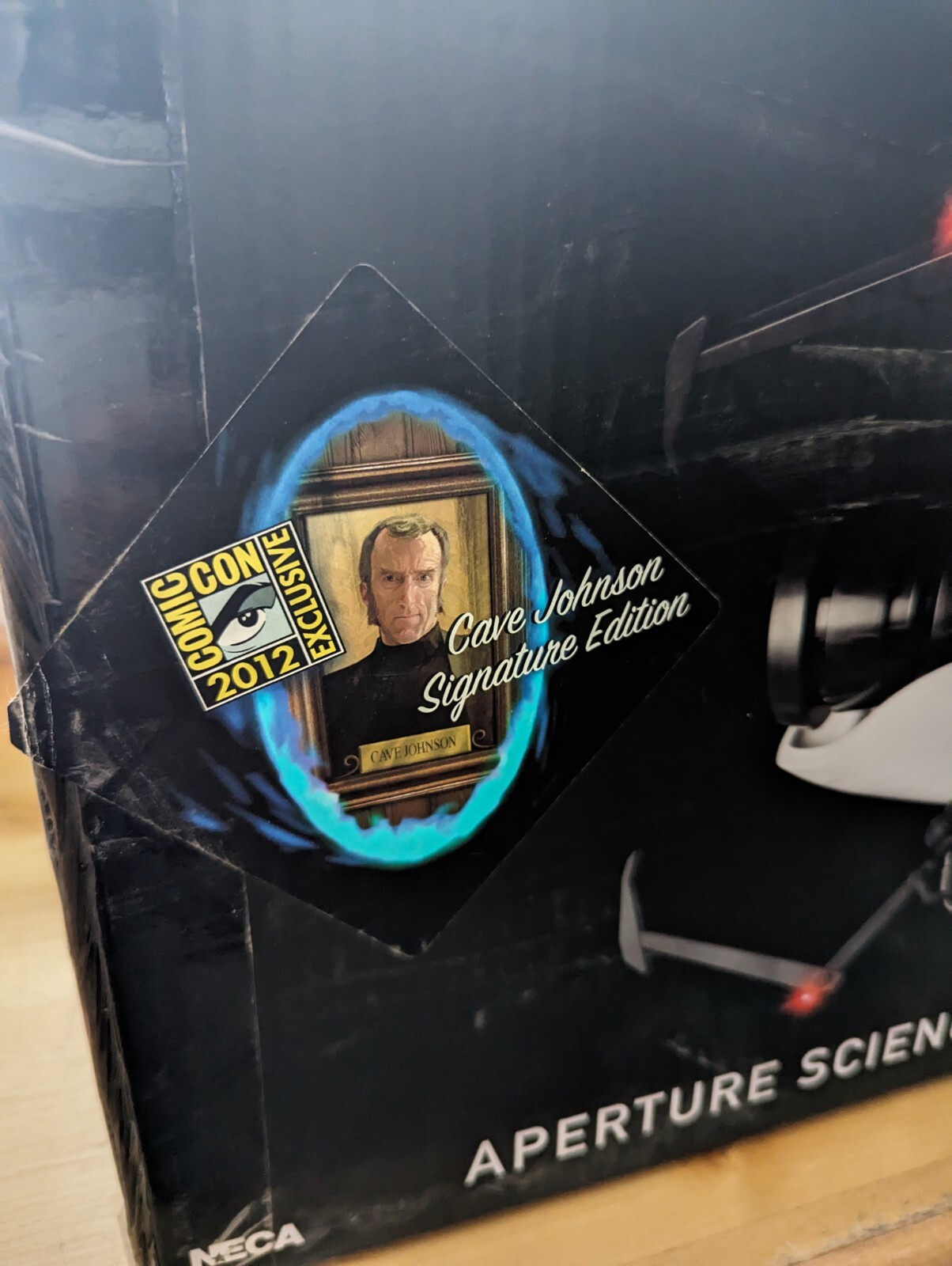 NECA Aperture Science Handheld Portal Device | P-Body | SDCC 2012 ...