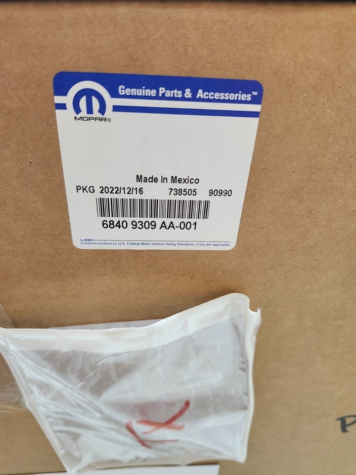 LOCAL PICKUP ONLY Brand New 5.7L V8 Hemi Long Block Engine OEM Mopar ...