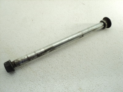 Honda GL1500 GL 1500 Valkyrie #5303 Rear Axle | eBay