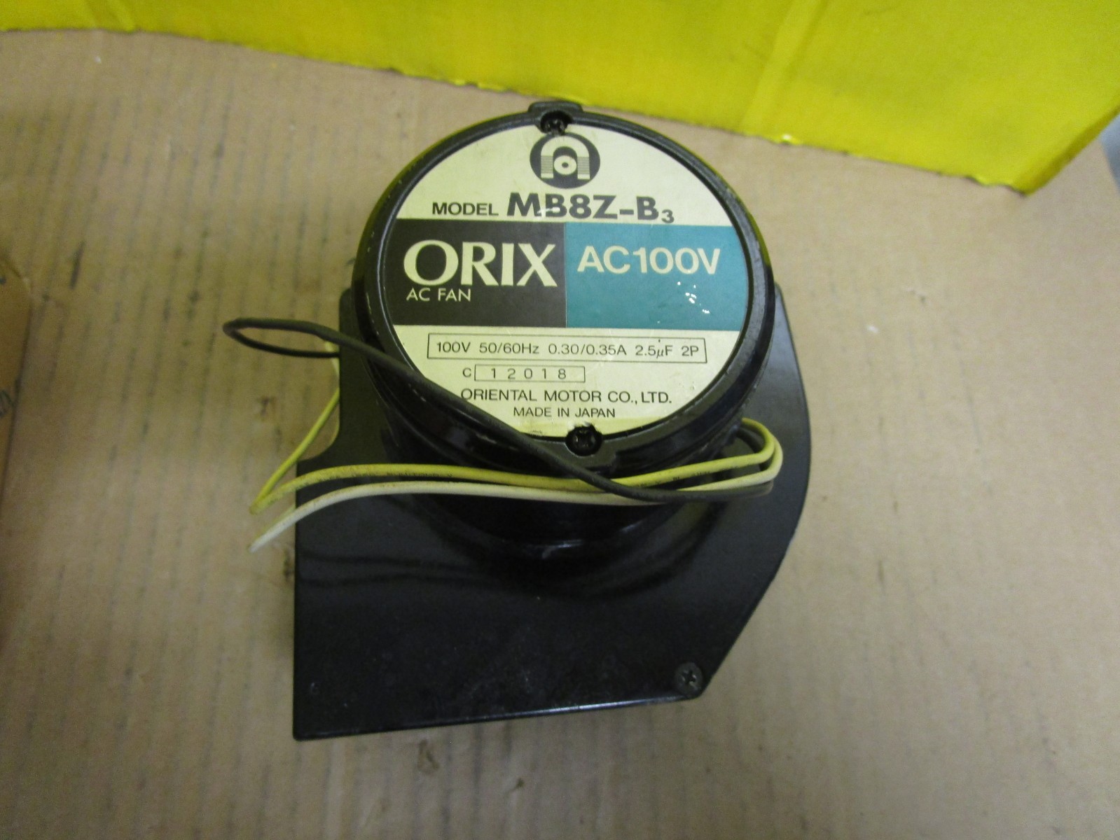 ORIENTAL MOTOR ORIX AC FAN MB8Z-B3 100Vac 0.35a amp 2.5Uf | eBay
