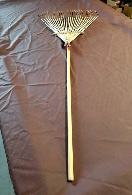 Bond 848 24-inch Deluxe Bamboo Lawn Rake for sale online | eBay