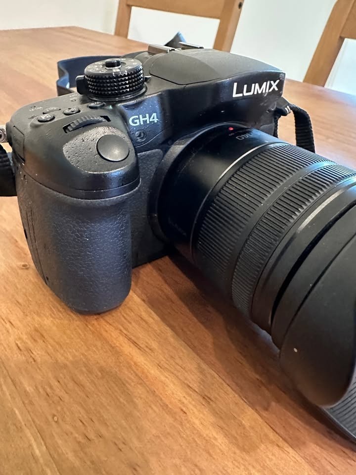 Panasonic Lumix GH4 Mirrorless Camera & 14-140mm F3.5-5.6 Lens | eBay