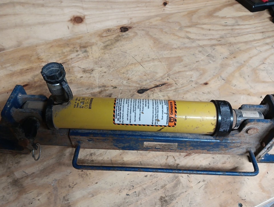 ENERPAC RC1510 Hydraulic Ram 15 ton 10" Stroke w/ Heavy Duty Spreader ...