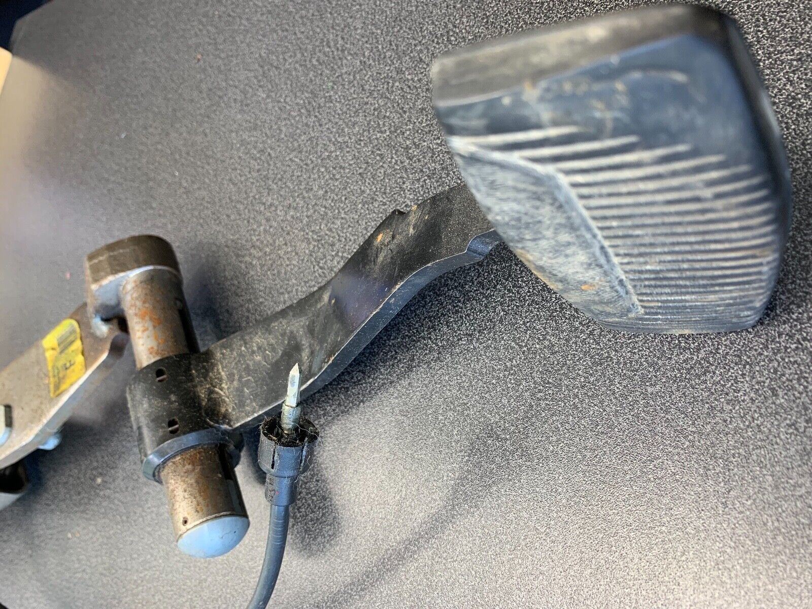 05 06 07 2005 2006 2007 FORD F250 F350 SUPERDUTY POWER ADJUSTING BRAKE ...