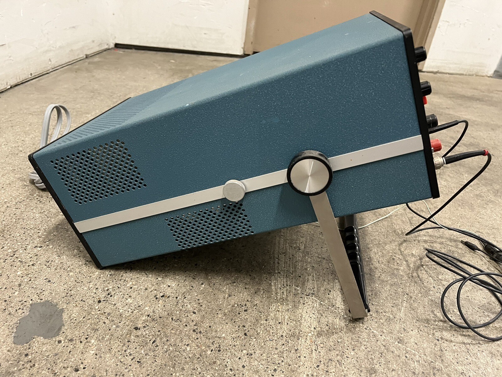 HEATHKIT DUAL TRACE OSCILLOSCOPE MODEL IO-4510 WITH Zinith Probe X1/REF ...