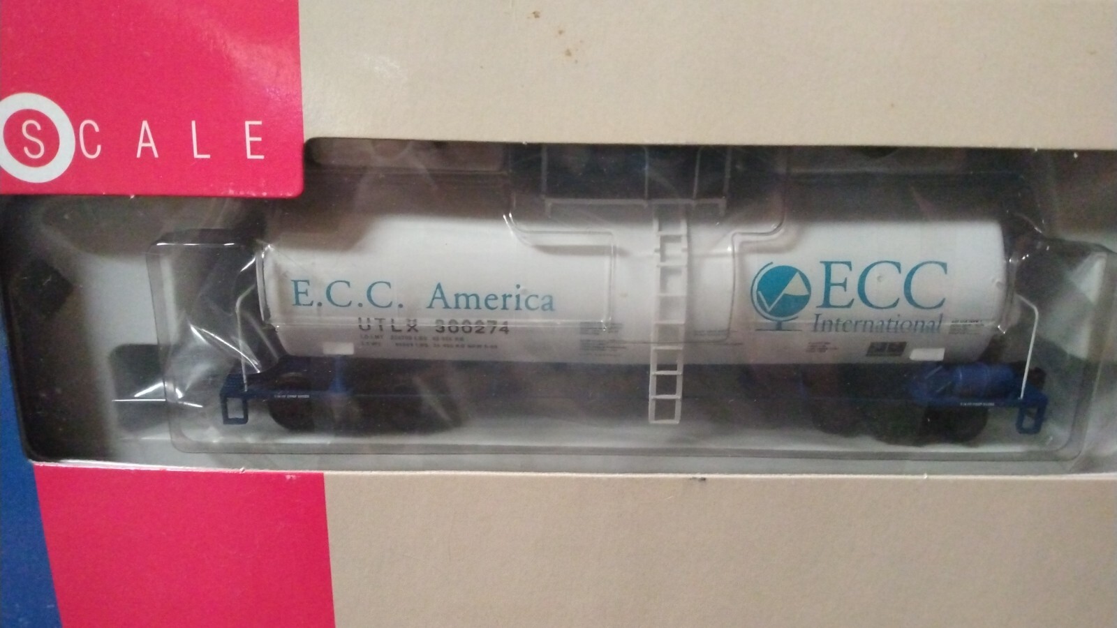 NEW WALTHERS HO 16,000 GALLON TANK CARS ( ECC INTERNATIONAL ) ALL 3 ...