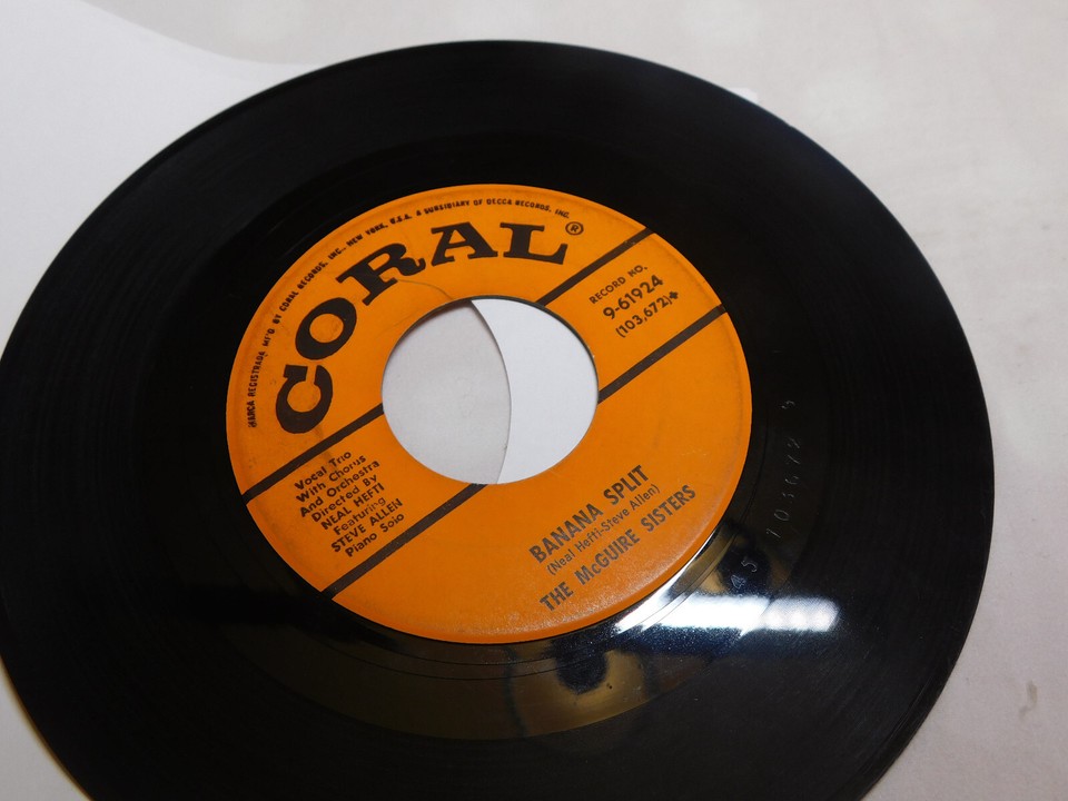THE MCGUIRE SISTERS SUGARTIME / BANANA SPLIT 45 RPM RECORD 053 | eBay