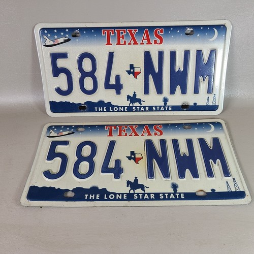 Texas License Plate Pair Set 584NWM 2000's Space Shuttle | eBay