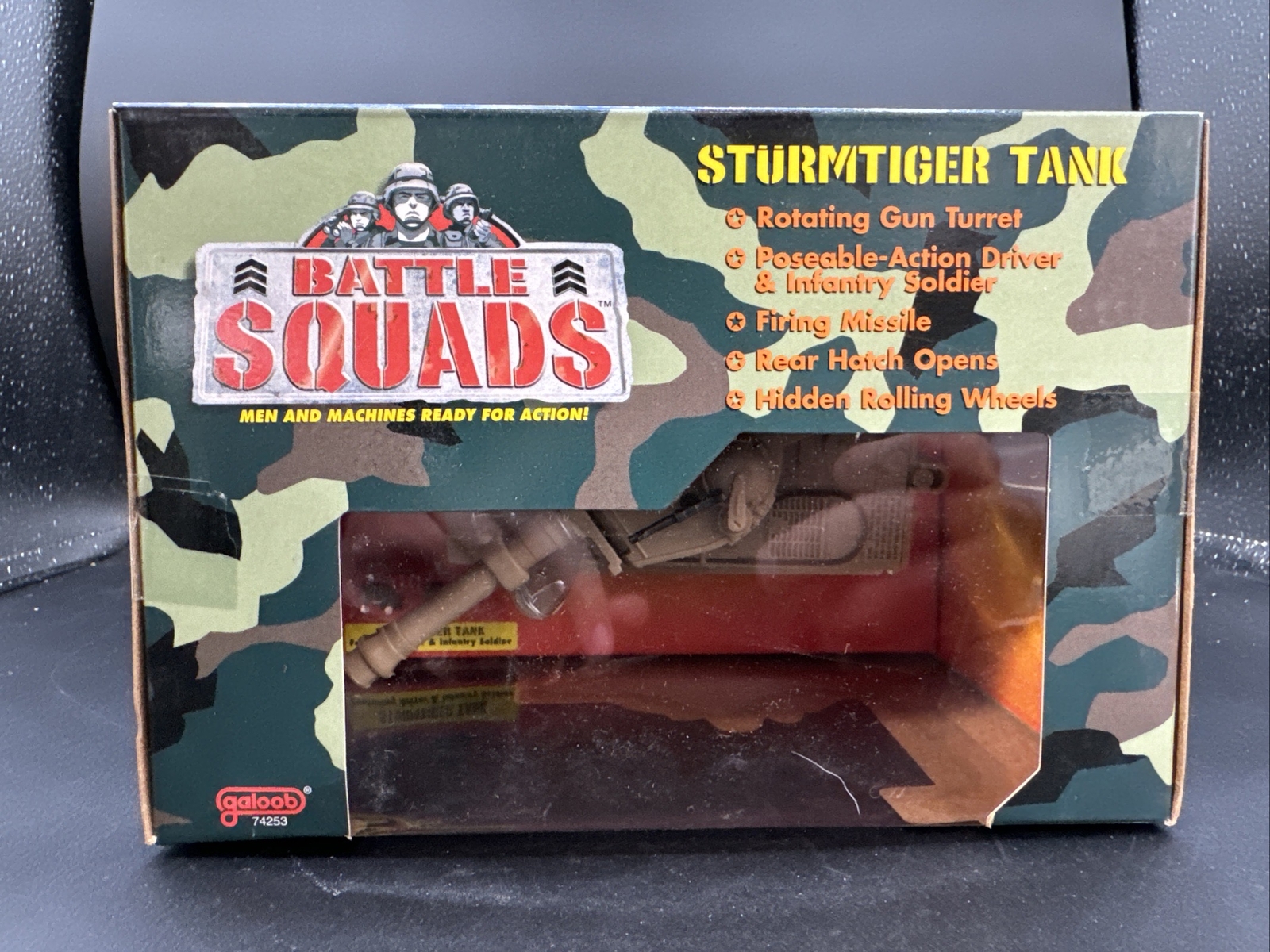 1997 Galoob BATTLE SQUADS STURMTIGER TANK + driver & infantry soldier ...