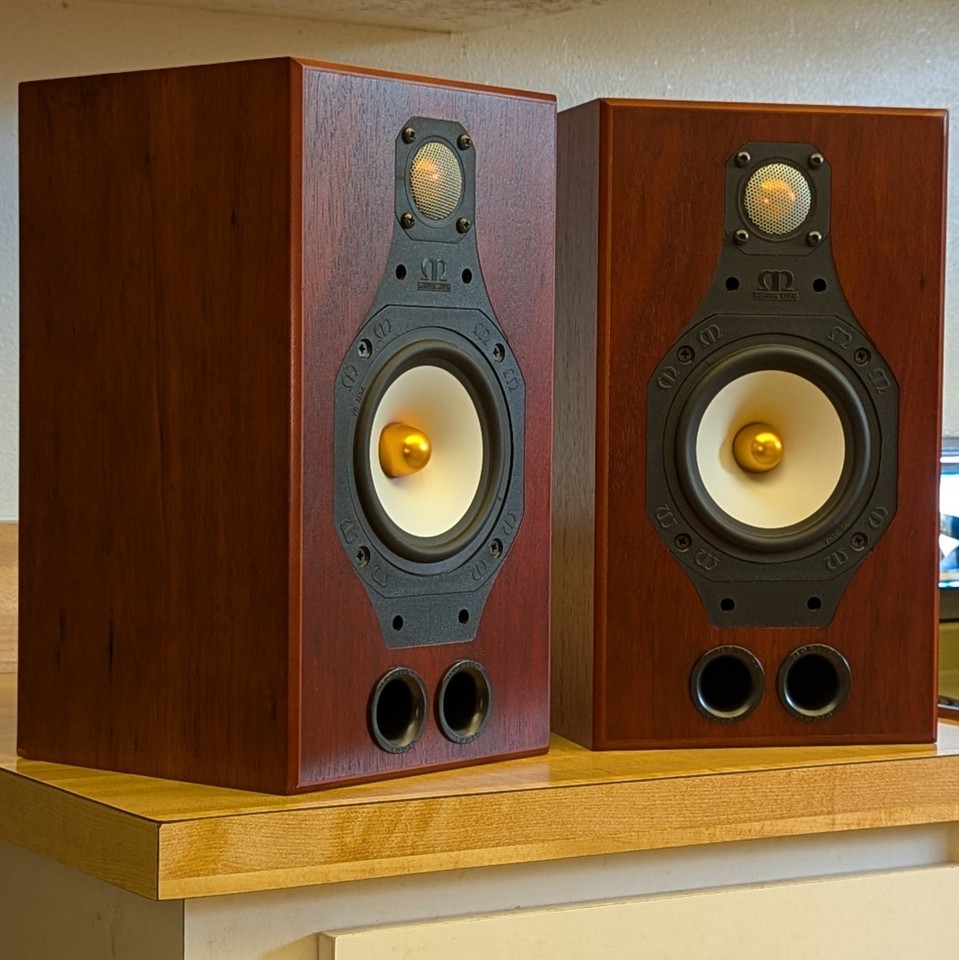 Monitor Audio Silver 3i Cherry Veneer Bookshelf Speakers in Great ...