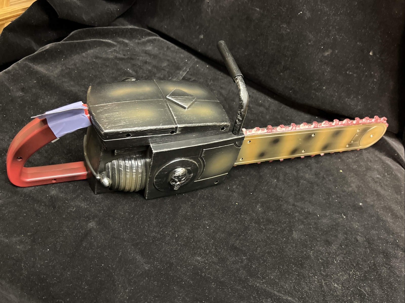 NEW HALLOWEEN ANIMATED CHAINSAW PROP DECOR COSPLAY 23"x8"x8" | eBay