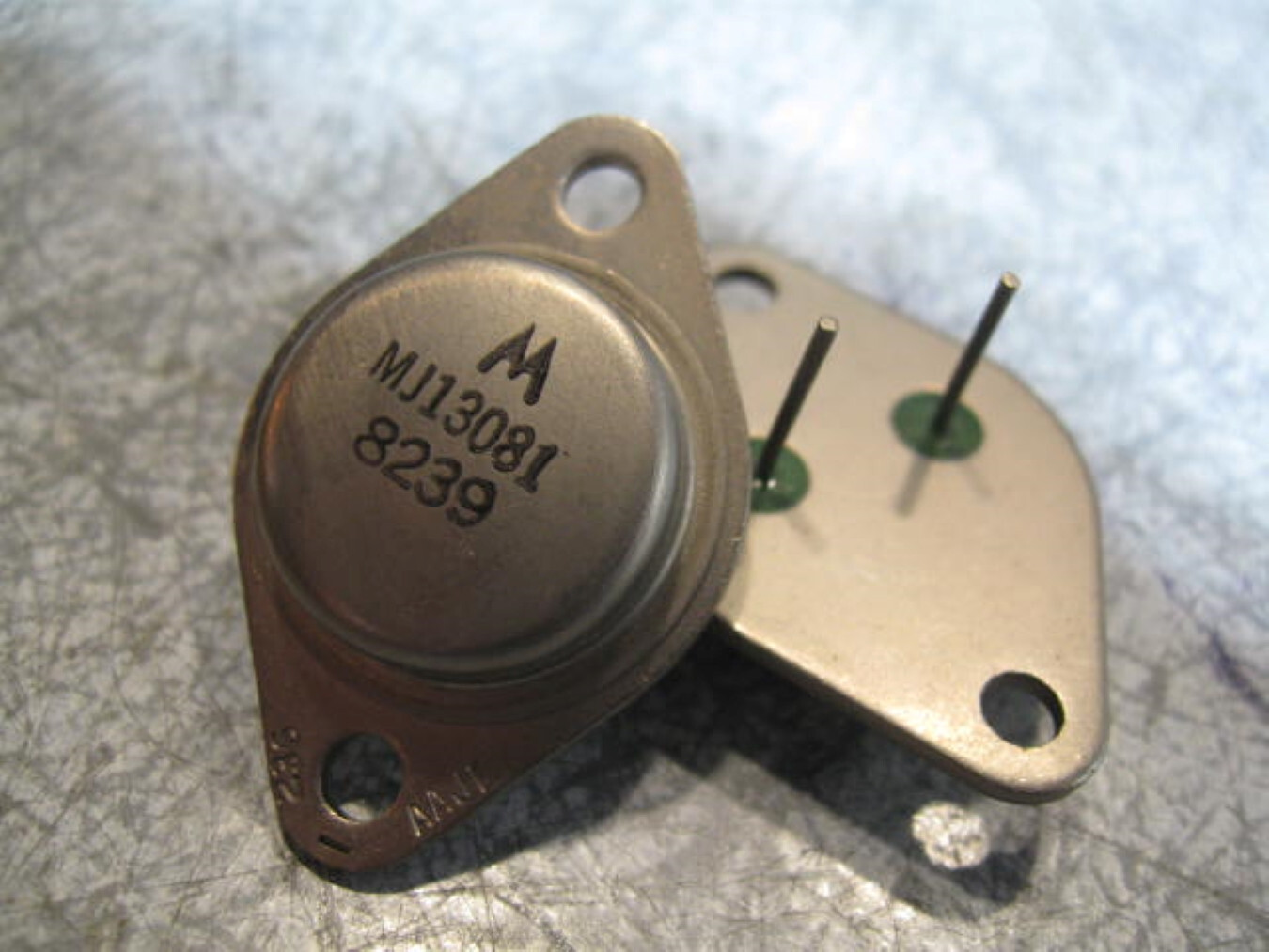 MJ13081 NPN High Performance HS Power Transistor 450V 8 Amp TO-3. Qty 1 ...