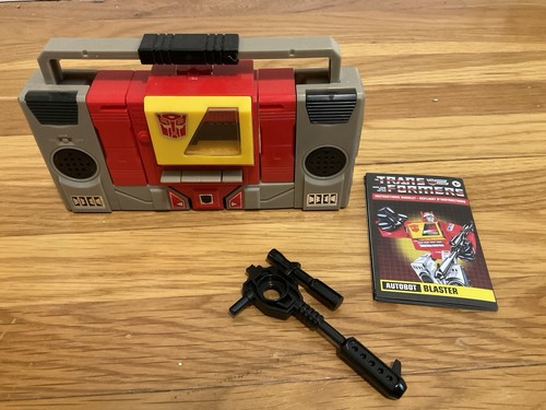 Transformers G1 Blaster G1 Walmart 2020 Vintage Reissue In box, Used | eBay