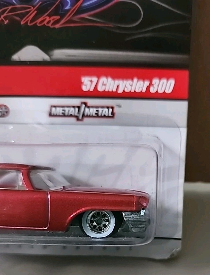 2009 Hot Wheels Larry's Garage '57 Chrysler 300 25/39 RED Chase Factory ...