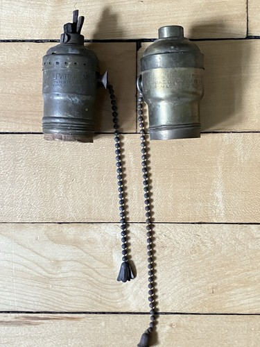 Antique 1900s Bryant/Leviton LIGHT BULB SOCKET PULL CHAIN Brass Patina ...