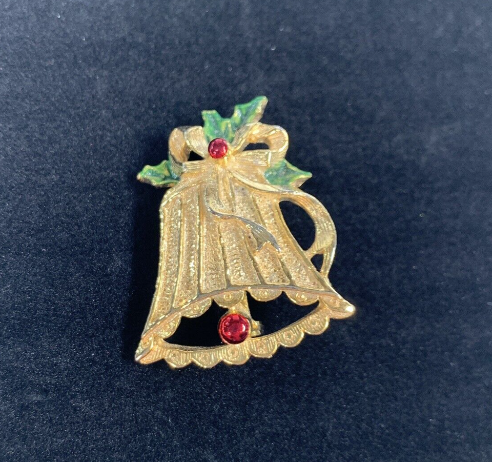 Vintage Gerry's Christmas Bell Brooch Pin Textured Gold Tone Bell ...