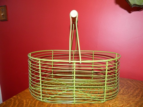 Vintage Retro Green Vinyl Coated Wire Wood Handle Farm Garden Flowers ...