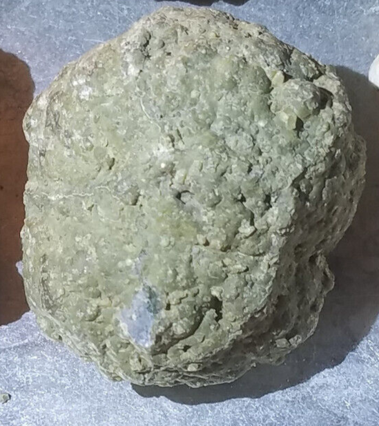 JoNGD: (Mixed 1-lb LOT) = (1 to 2 Uncut Thunder Eggs Rough Geode UN ...