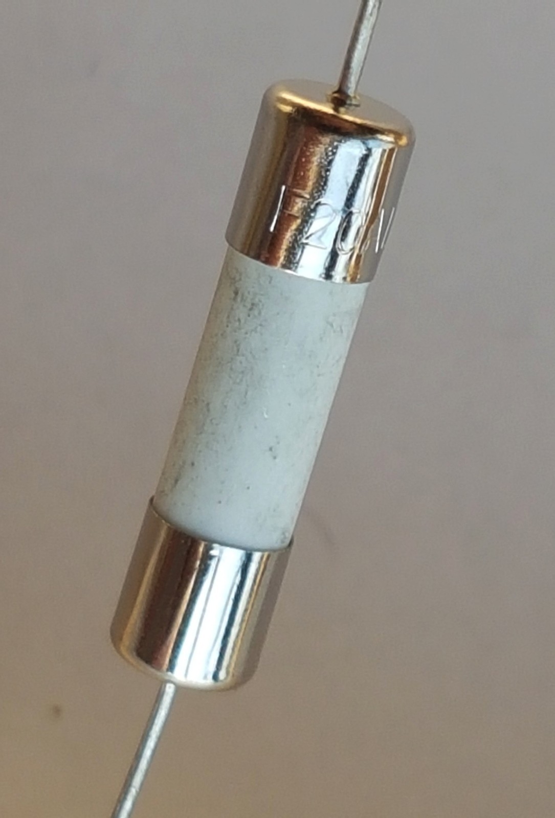 [3pcs] F20A 20A 250V, 5x20 mm ceramic axial fuse NEW – wire leads PCB ...