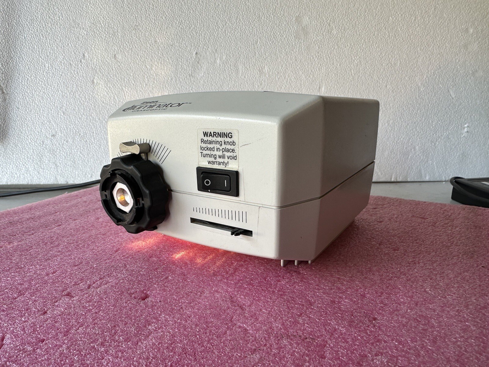 Orascoptic Zeon Illuminator Dental Fiber-Optic Light Source for Oral ...