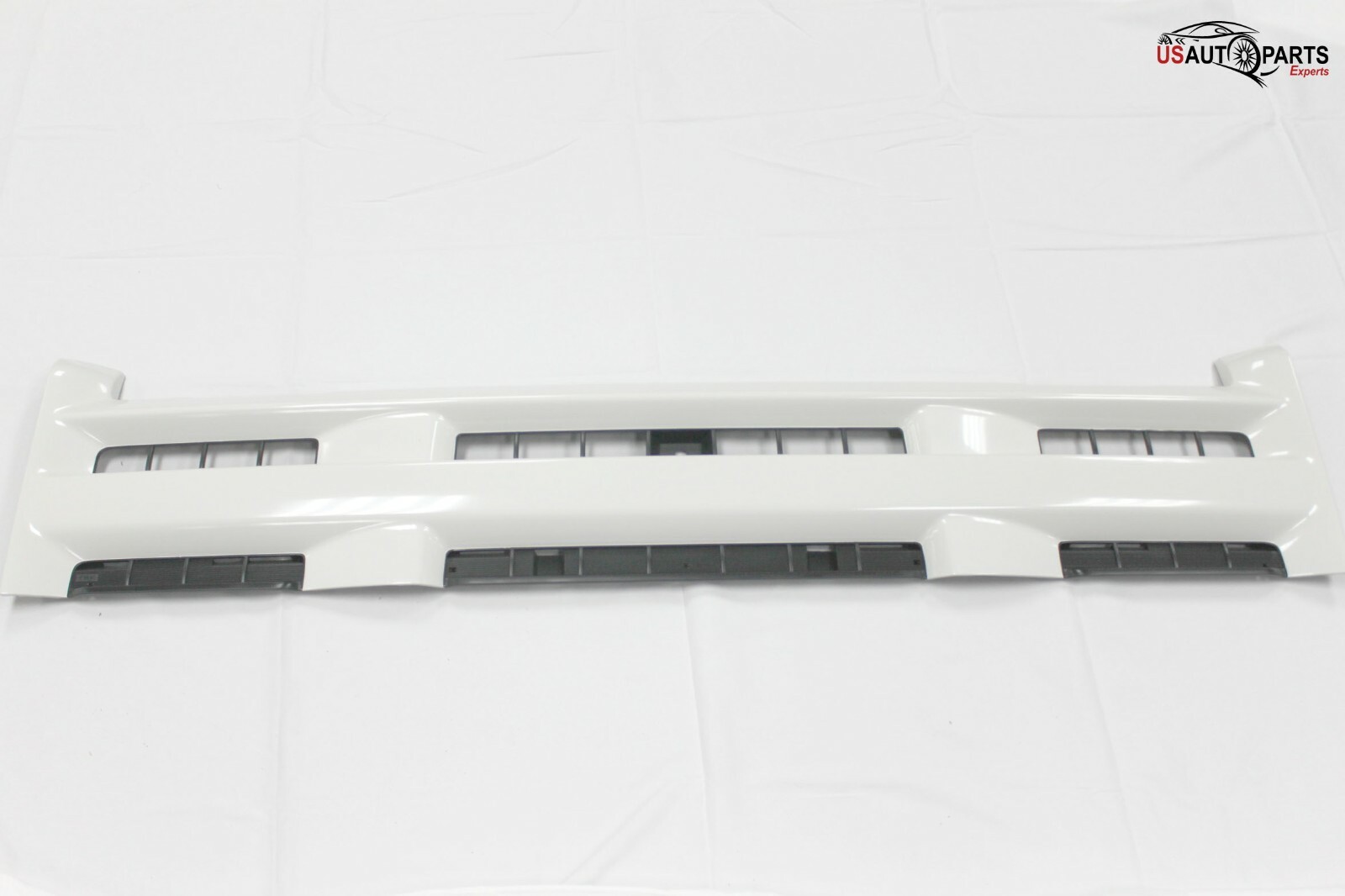 Isuzu Grille Rad Whi 8974072944 for sale online | eBay