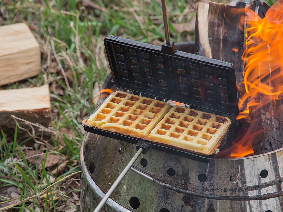 Petromax Cast Iron Waffle Maker Camping Pan Camping Cookware Long ...
