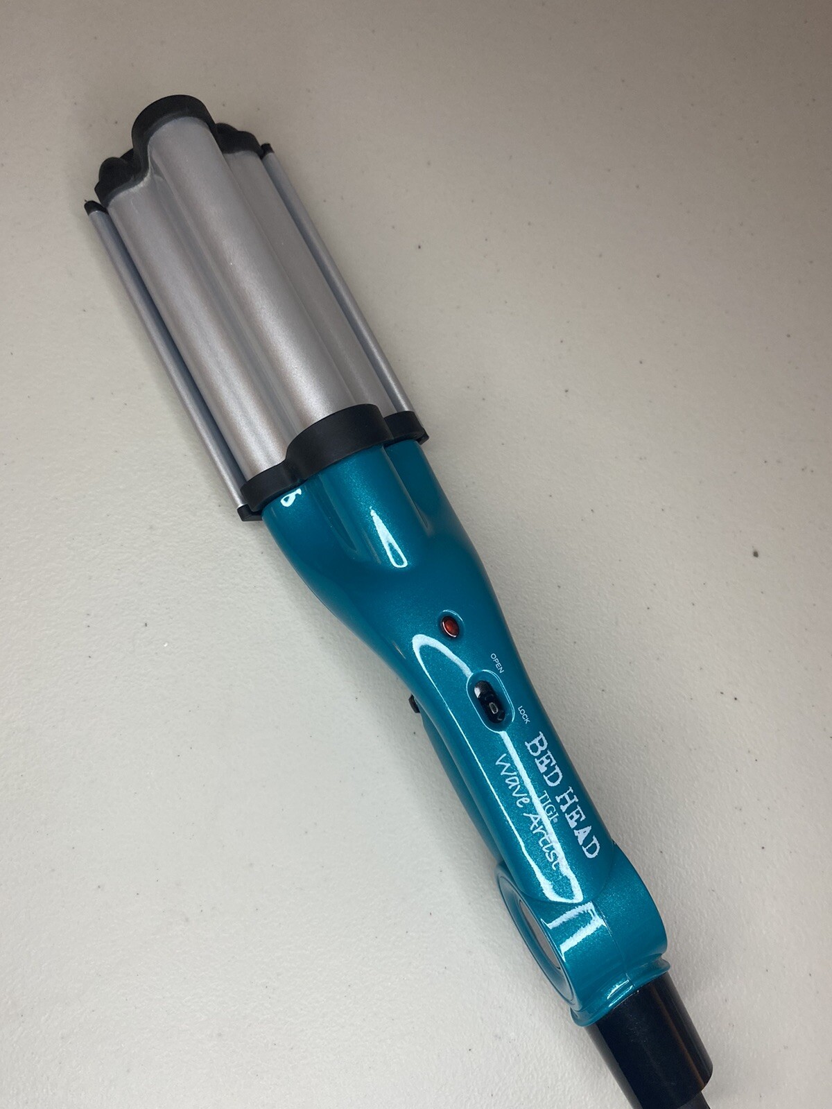 TIGI Bed Head Wave Artist Tourmaline Ceramic Deep Waver - Blue (BH305CN ...