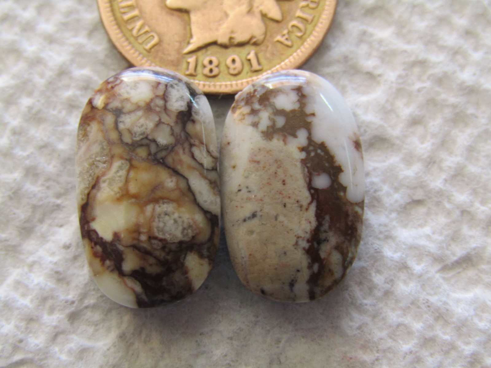 2 WildHorse Magnesite Cabs 17 carats wild horse Natural Matching Set ...