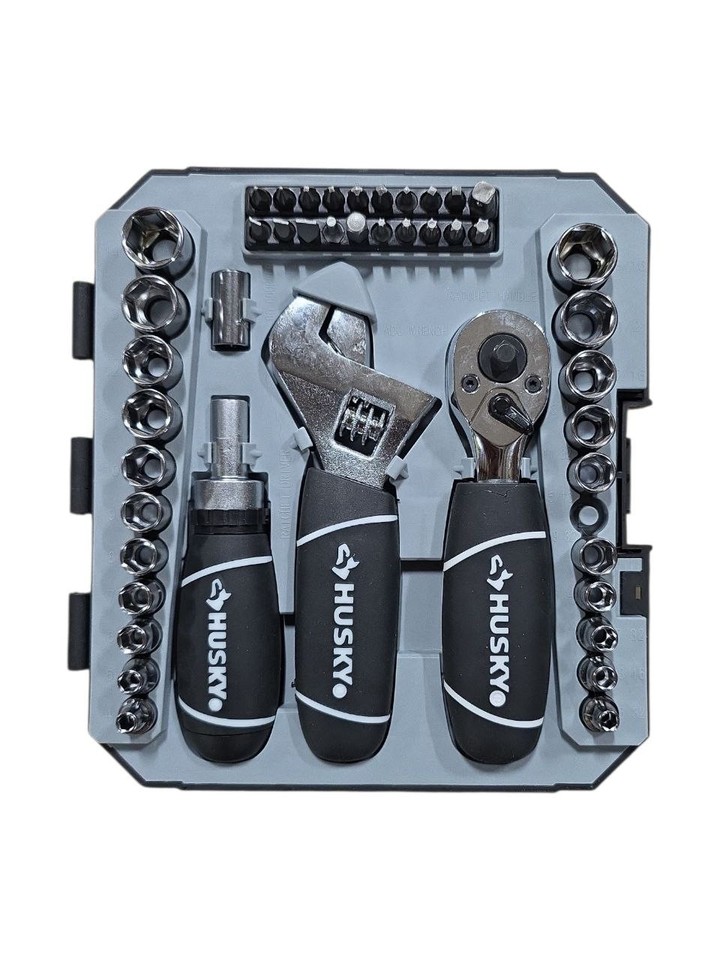 Husky 1/4" and 3/8" Stubby Ratchet and Socket Set (46-Piece) H46PCSTS ...