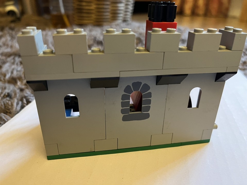 LEGO Castle Blacksmith Shop 6040 Vintage Building Kit original ...