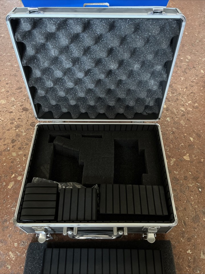 Aluminum Hard Case Photo Video Key lock & strap 13 X 10.25 X 5.125 ...