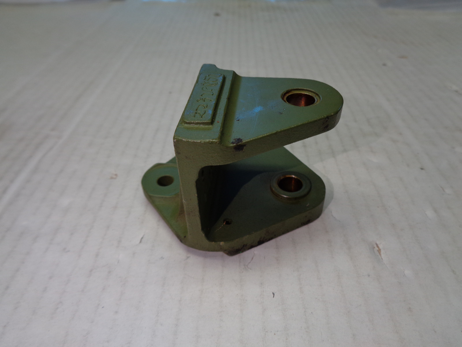 BELL 204 UH-1 HUEY HELICOPTER BRACKET SUPPORT ASSY 204-001-951-1 NEW ...