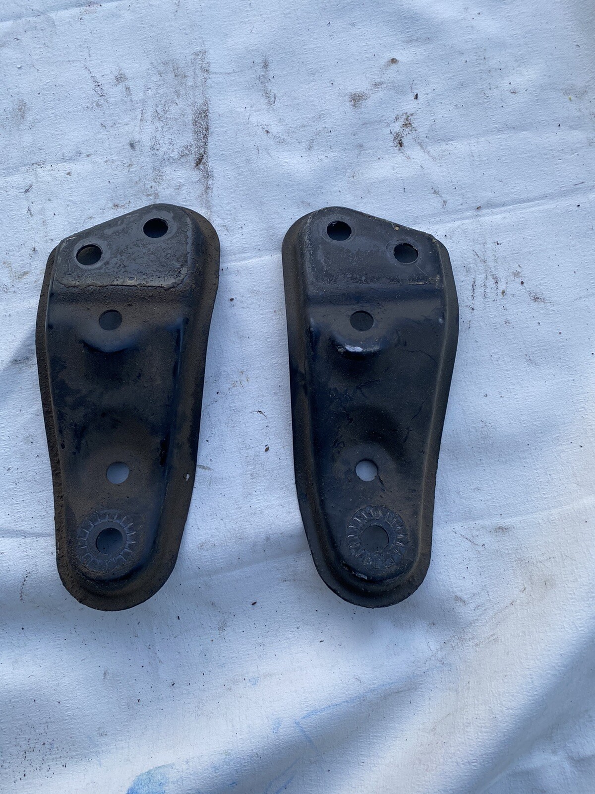 18-20 Volkswagen Atlas Side Support Right And Left 3QF 199 518 B. 3QF ...