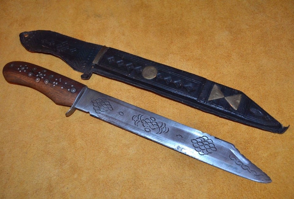 Nomadic Tuareg Tribal Hand Forged Metal Knife Dagger Leather Sheath ...